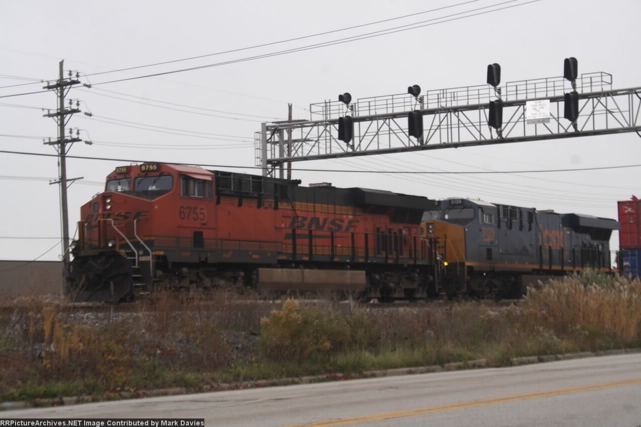 BNSF 6755
